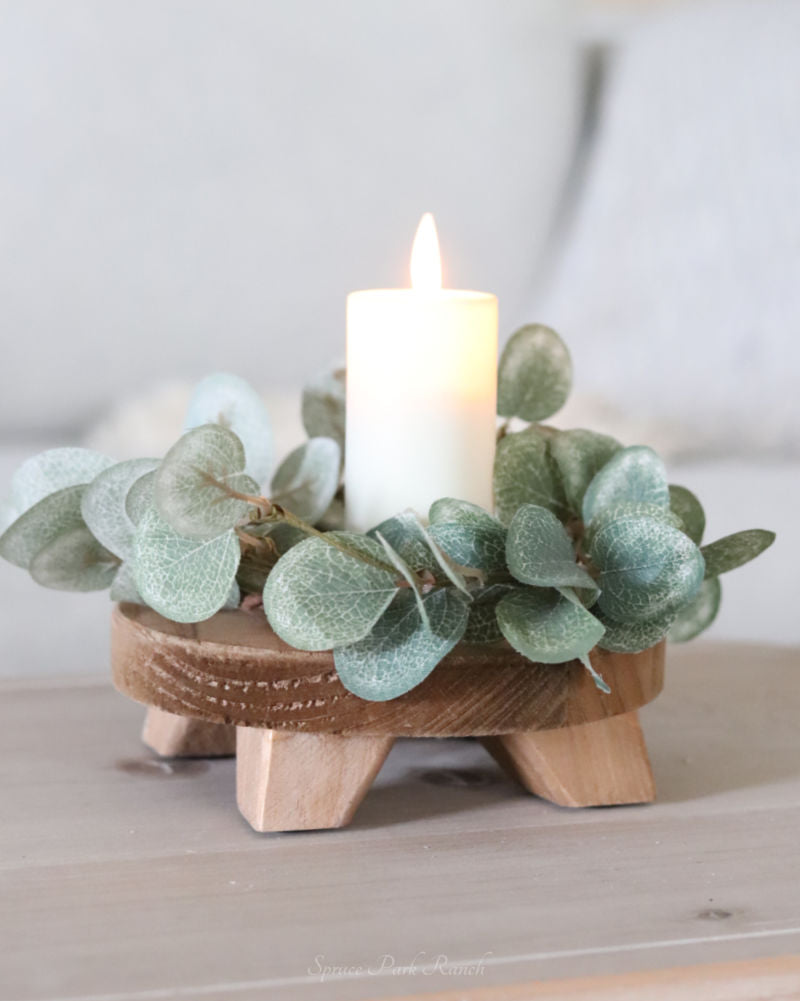 Wood Round Riser Natural – Spruce Park Ranch